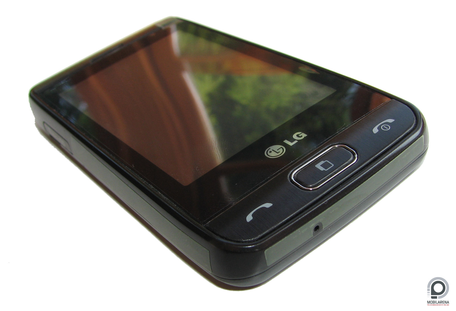 LG GT400 - mosolyog-e a süti? - Mobilarena Mobiltelefon teszt ...