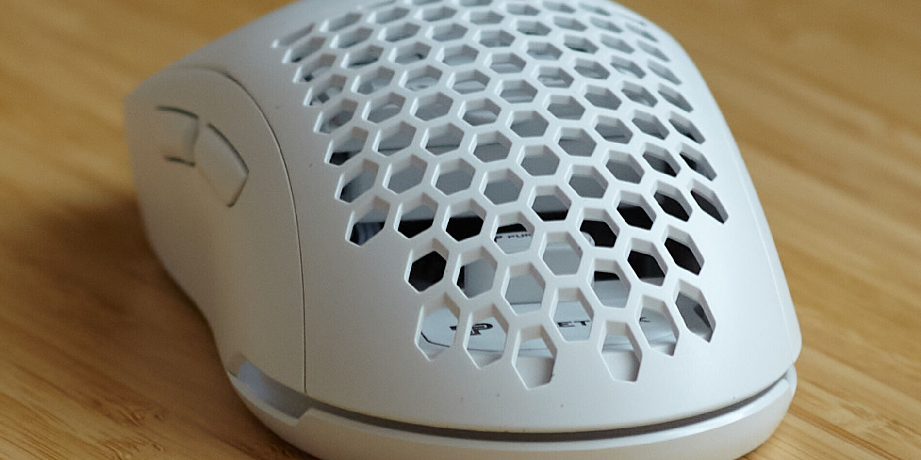 Puretrak Valor - LOGOUT Számtech cikk