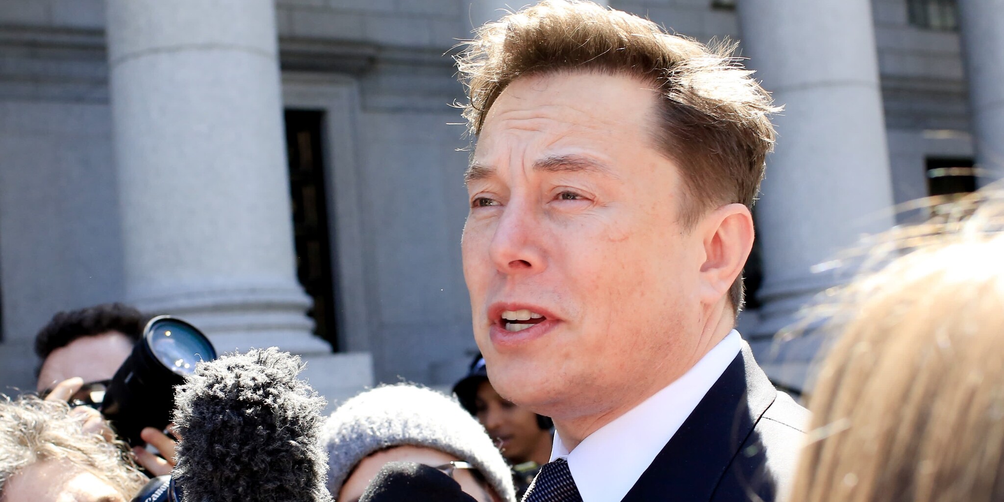 Elon Musk ellen bennfentes kereskedelem gyanúja miatt vizsgálódnak ...