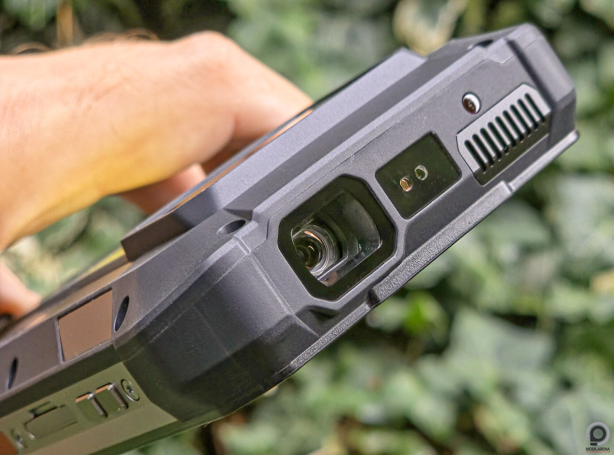 8849 Tank 4 Pro - interpol-álom - Mobilarena Okostelefon teszt ...