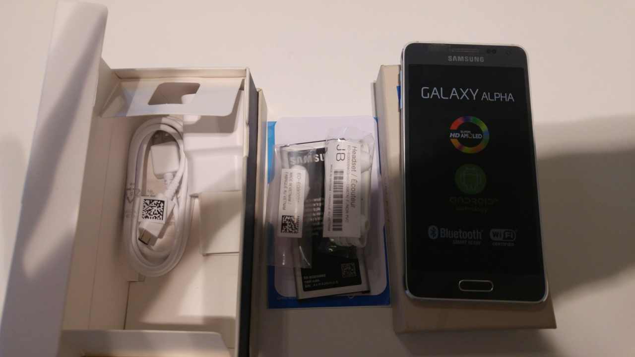 Samsung Galaxy Alpha Black - Bontatlan! - HardverApró