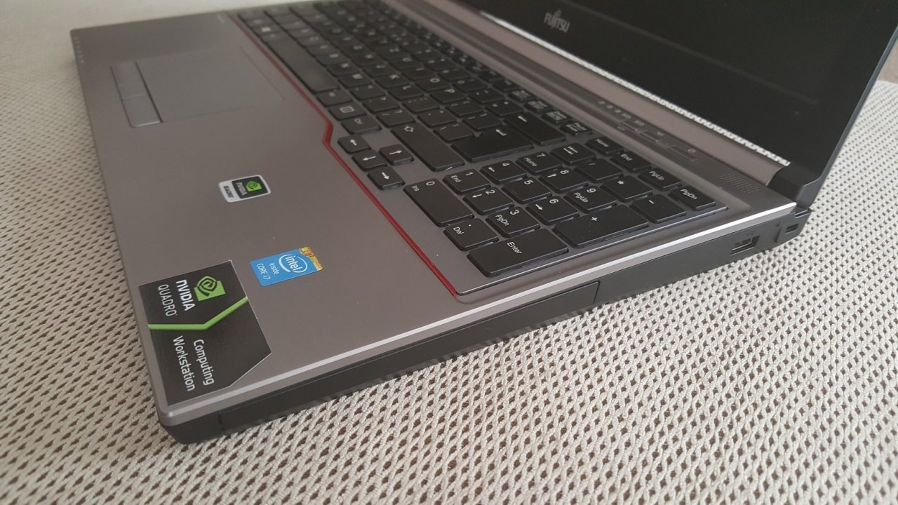 Celsius H730 Workstation Notebook eladó - HardverApró