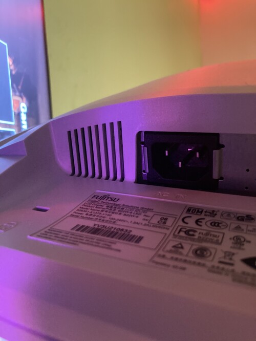 hd-monitor-elad-hardverapr