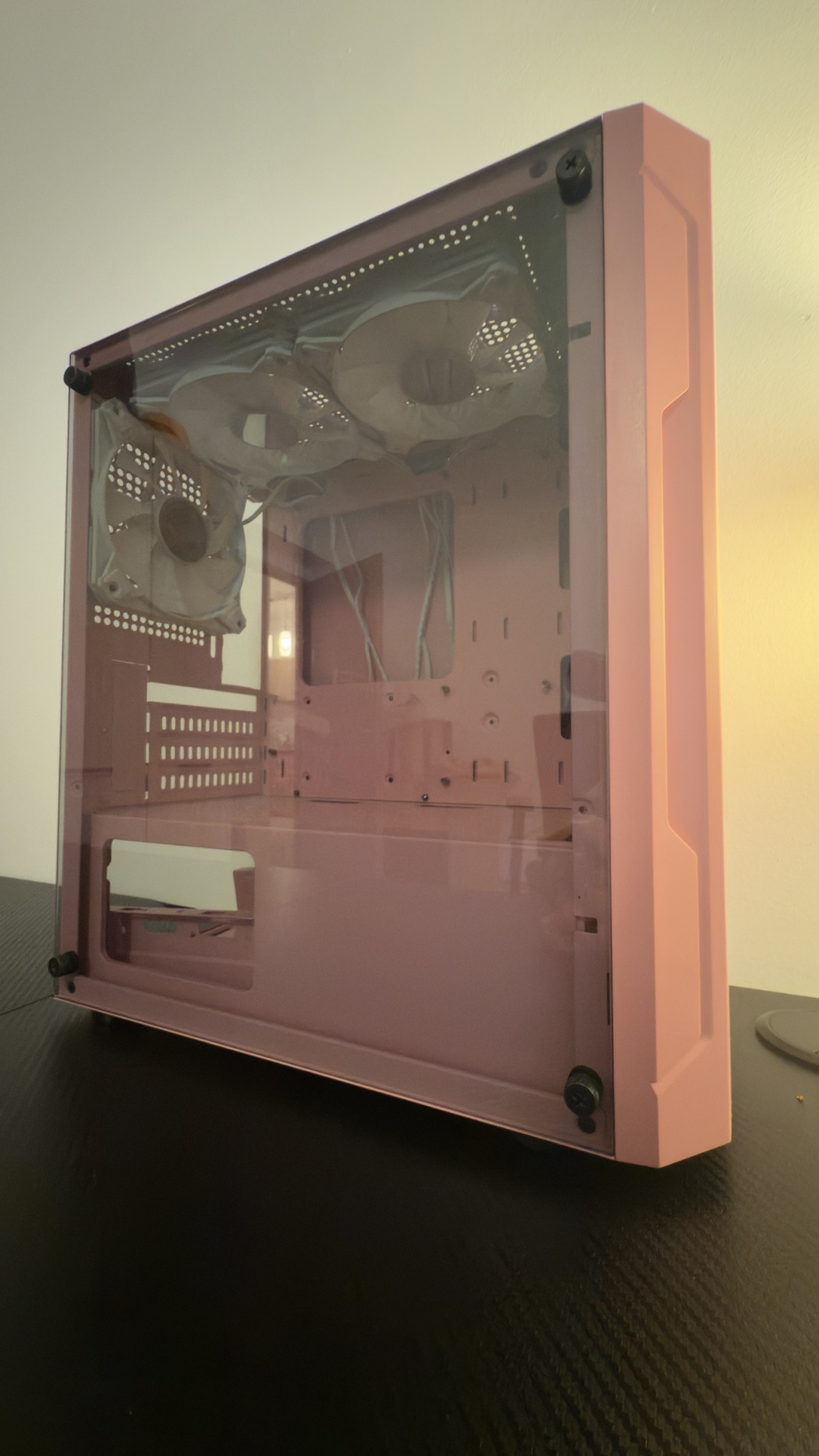 Eladó Aerocool Trinity Mini-Tower V1 Pink számítógép ház - HardverApró