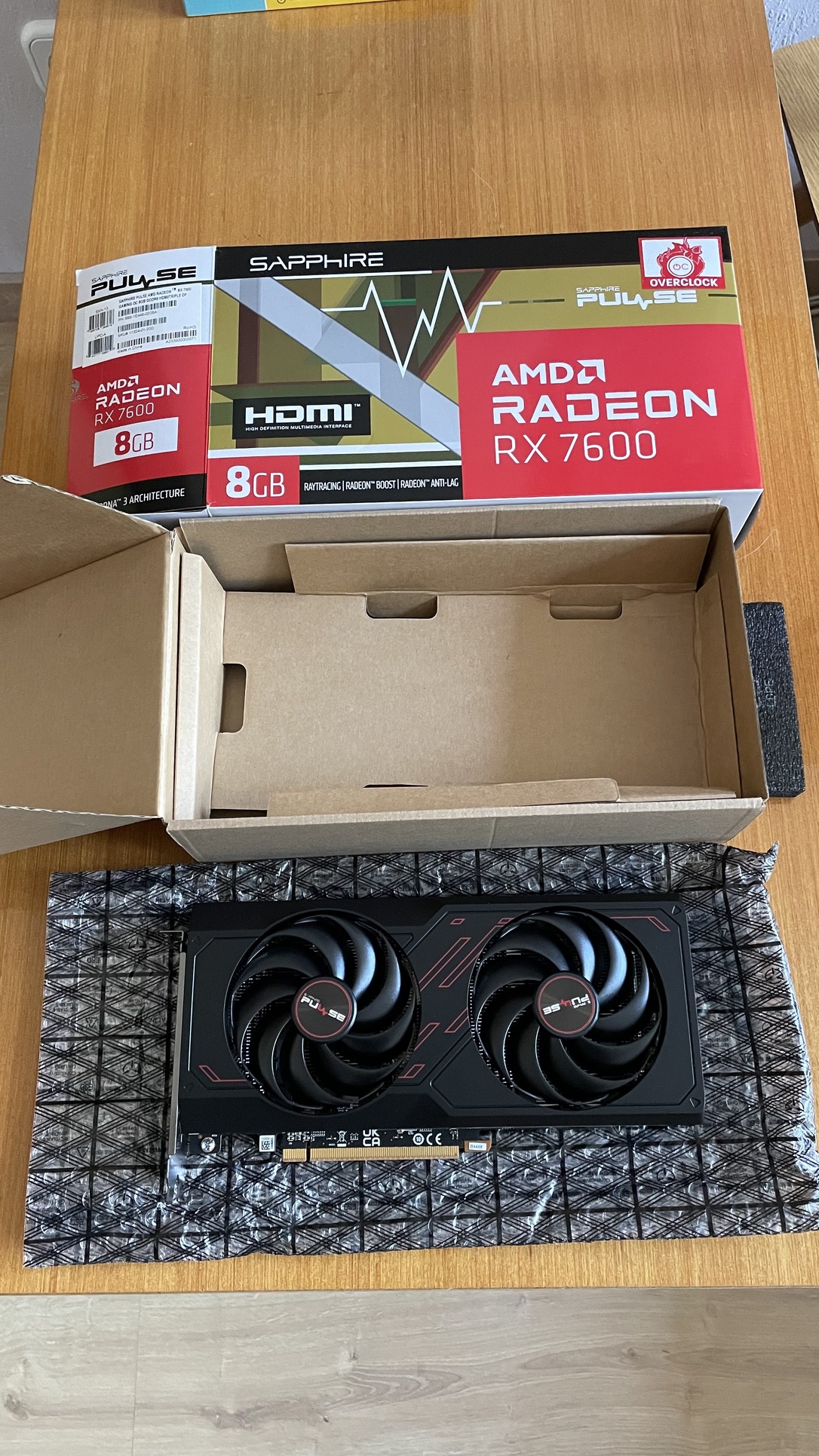 AMD Radeon RX7600 - HardverApró