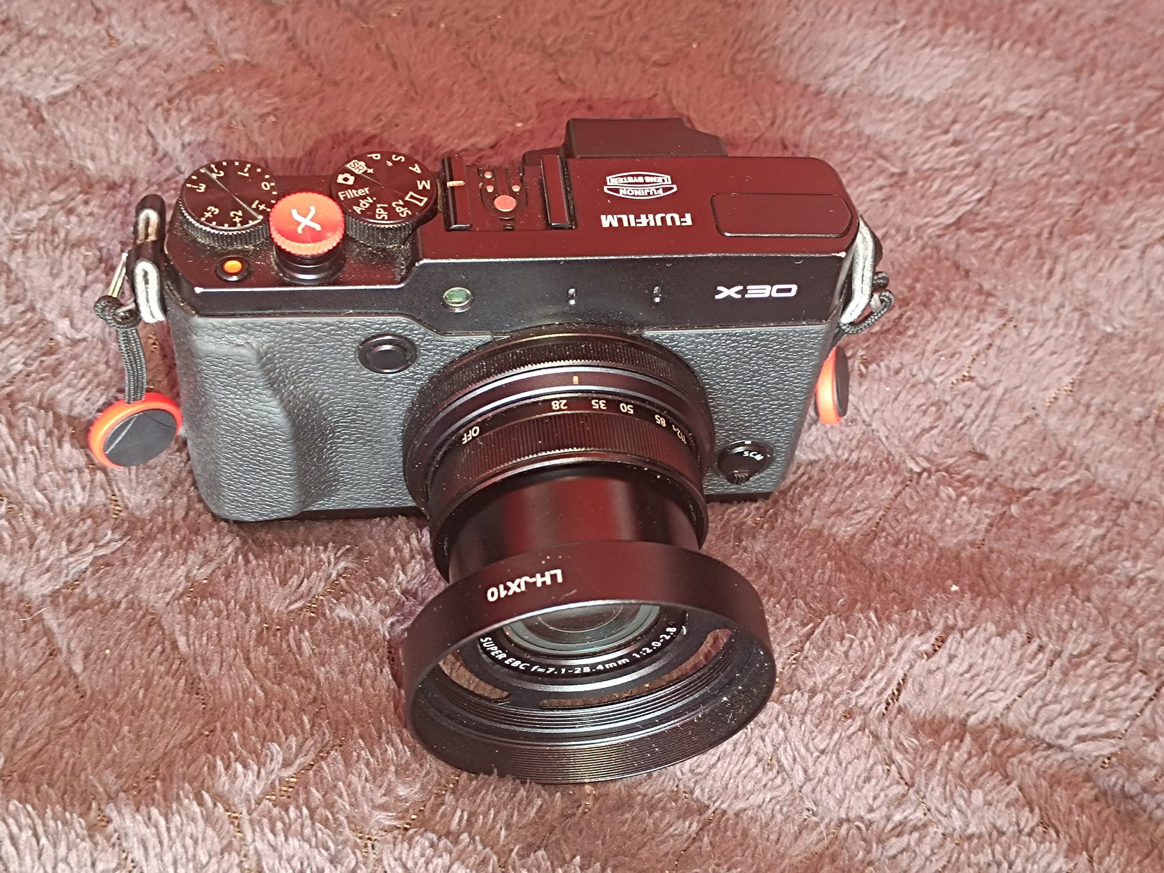 Fujifilm x30 - HardverApró