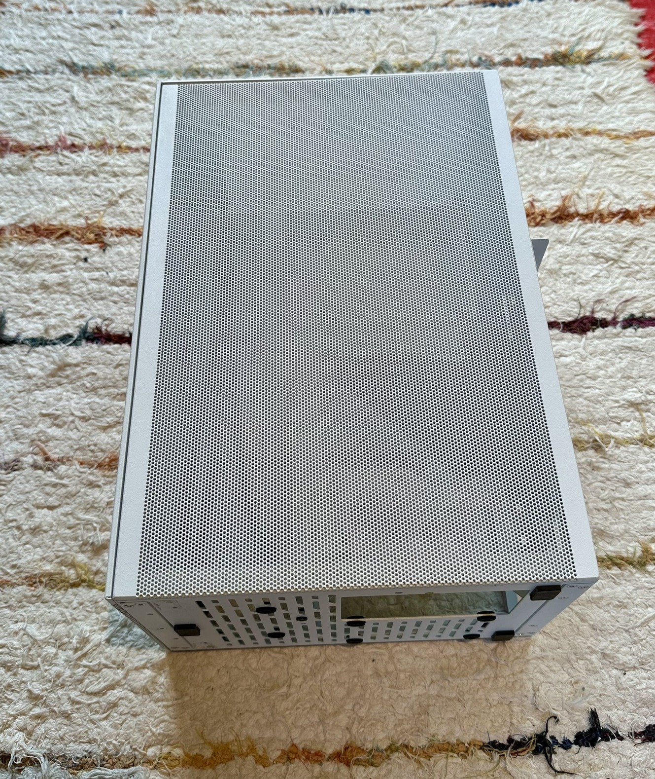 SSUPD Meshlicious White Edition, Mini-ITX PCIe 3.0 riserrel (ingyen ...