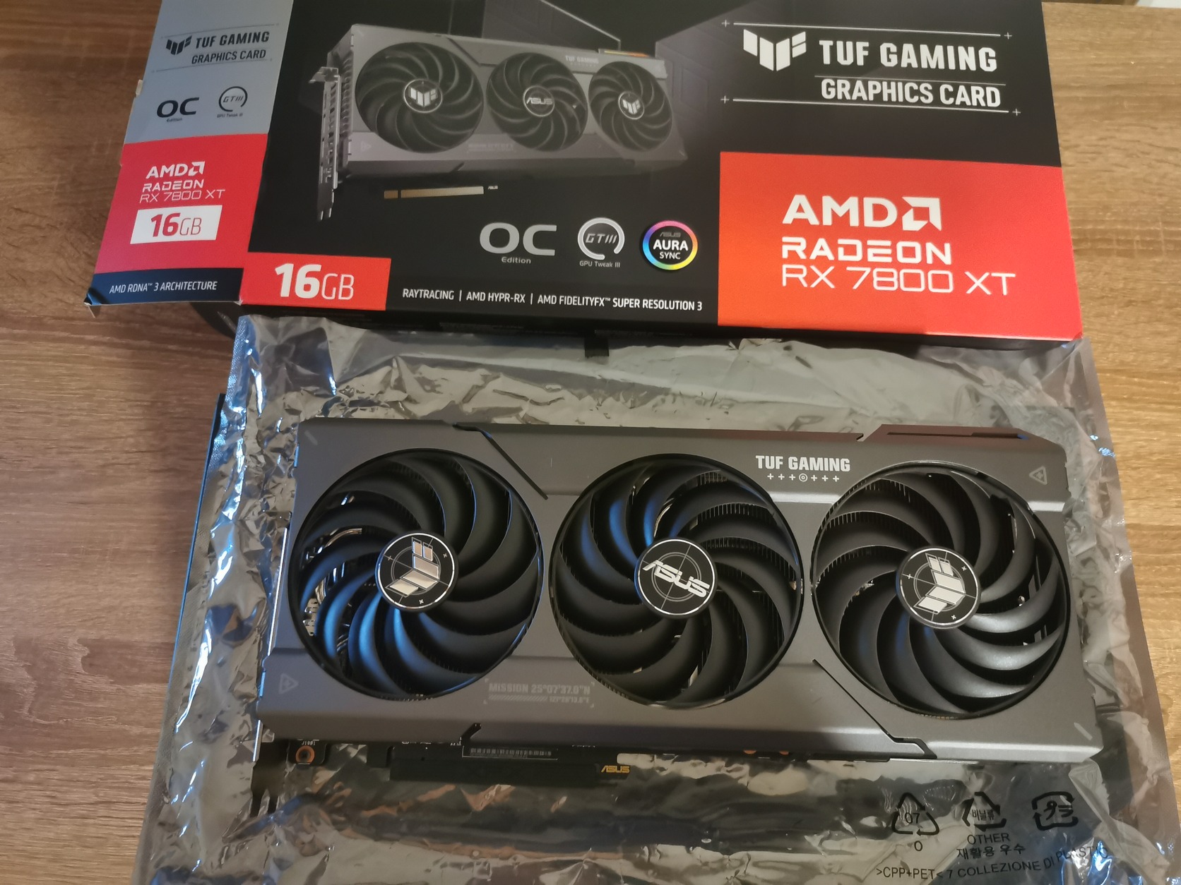 ASUS TUF Gaming Radeon RX 7800 XT OC - 2027 Szept végéig garancia ...