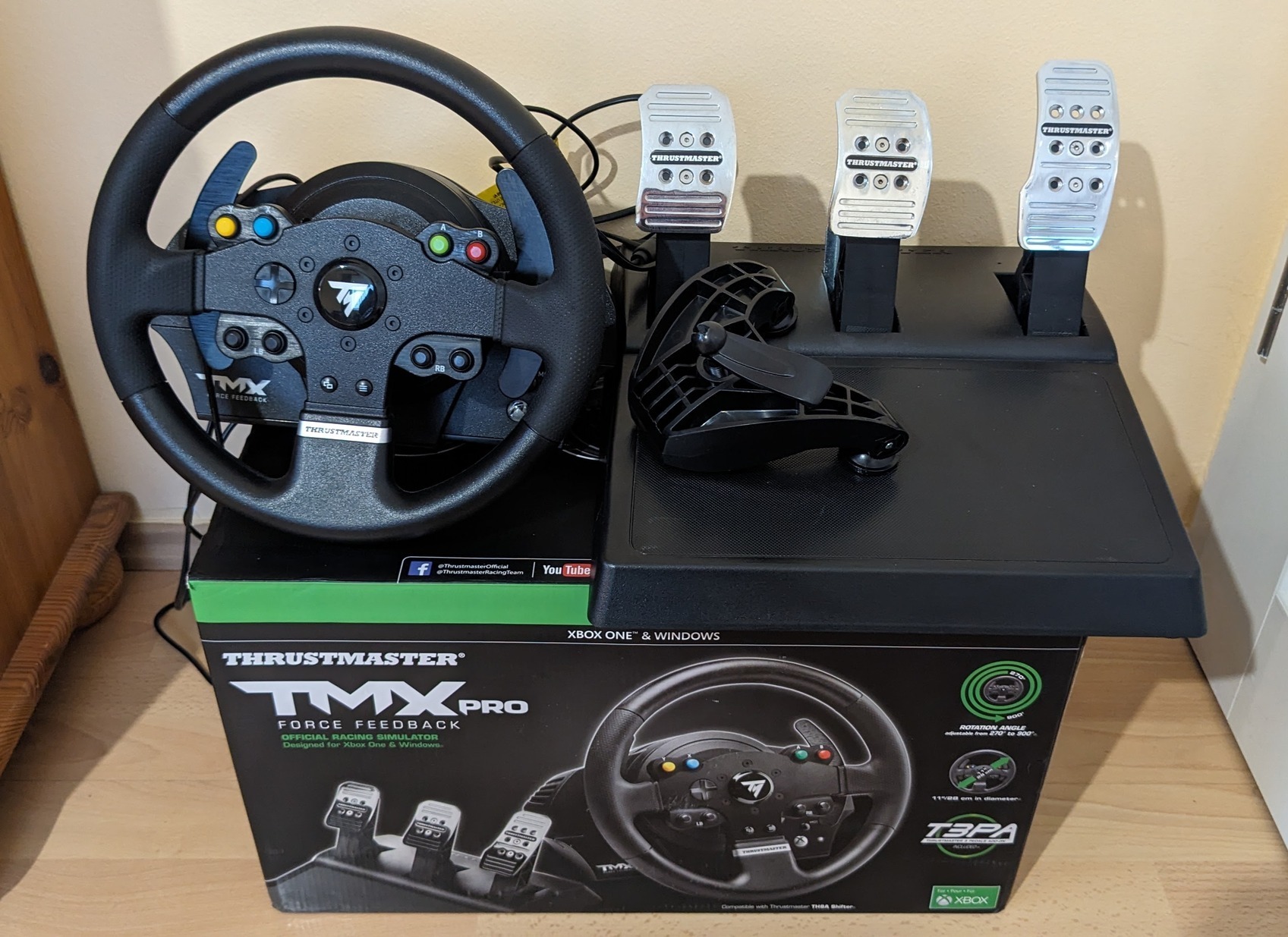 Thrustmaster TMX PRO Force Feedback XBOX és PC kormány szinte új ...