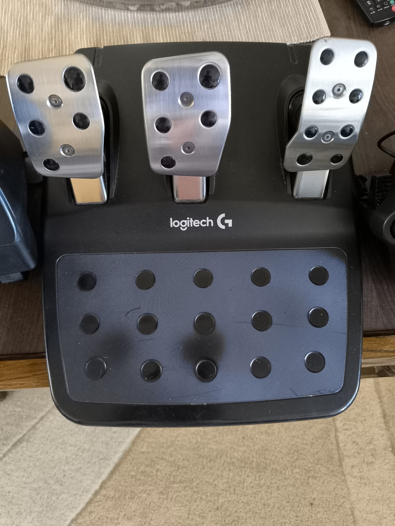 Logitech G29 kormány szett váltóval - HardverApró