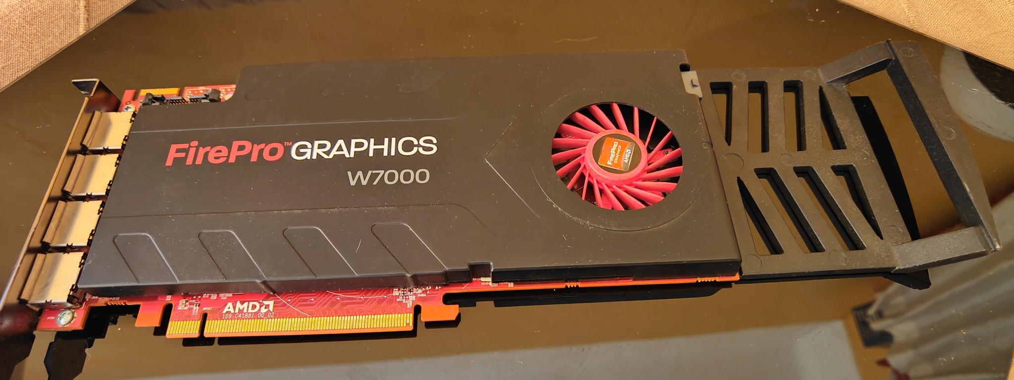 AMD Firepro W7000 eladó! - HardverApró