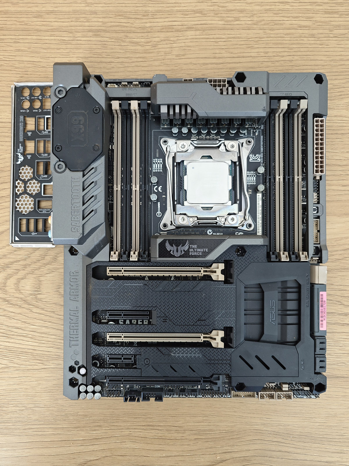 Asus TUF X99 Sabertooth + i7 6800K - Ingyen foxpost! - HardverApró