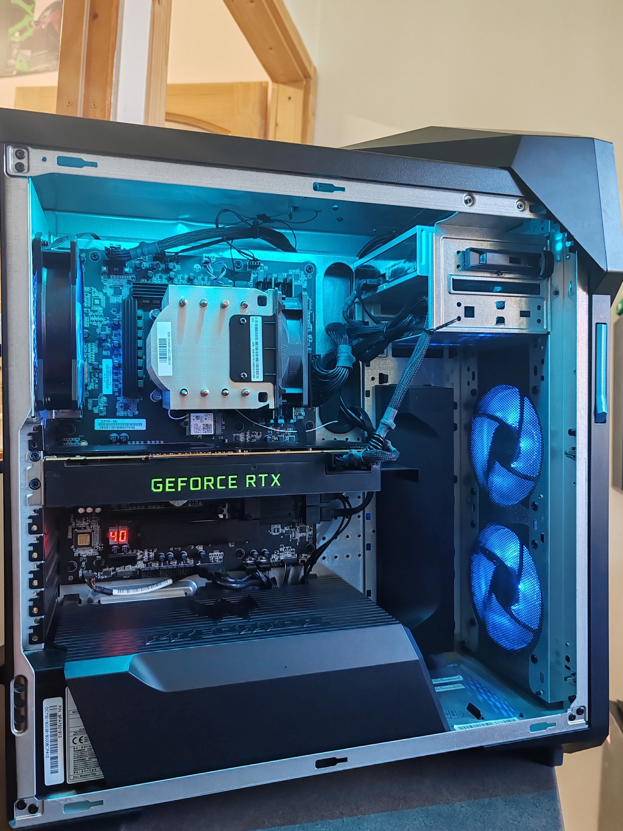 Acer Predator i7 8700k, 32GB, RTX 2080, SSD, HDD - HardverApró