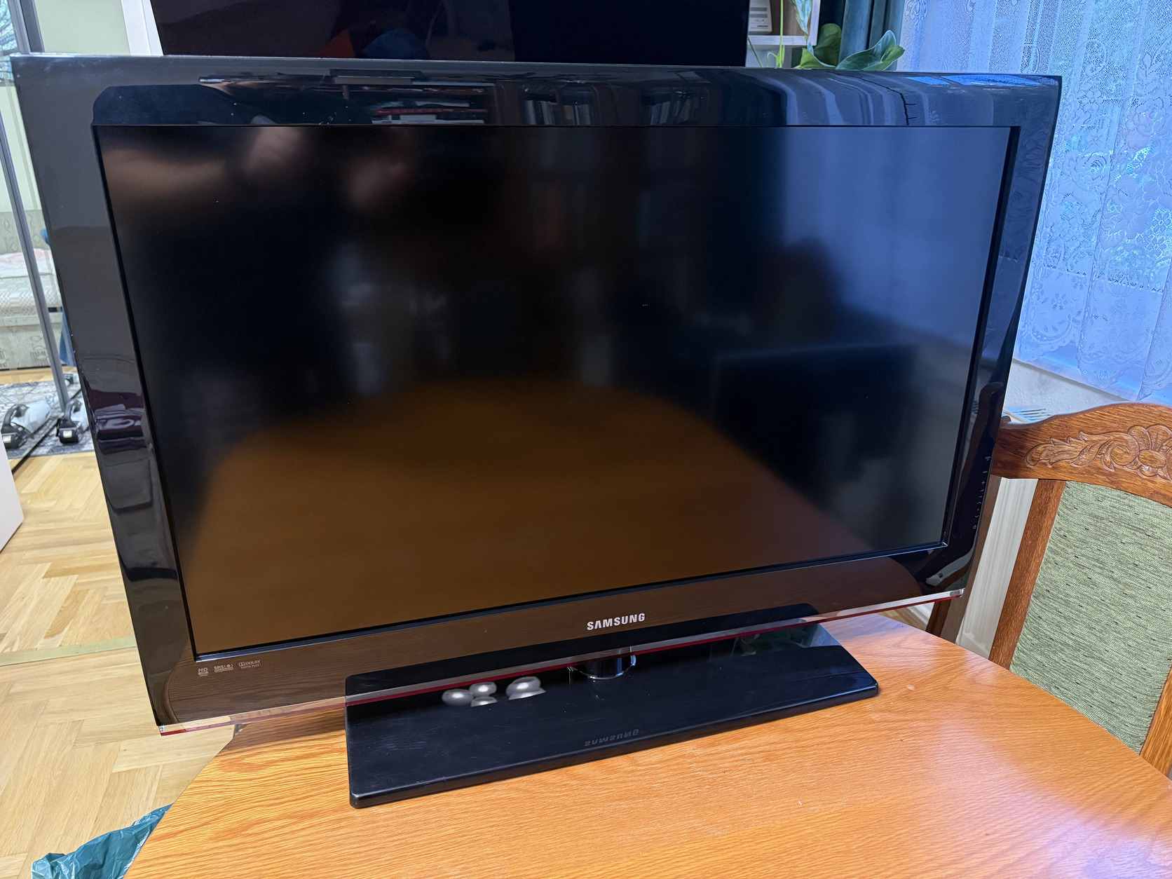 Samsung FullHD 37" LE37B530 hibátlan TV - HardverApró