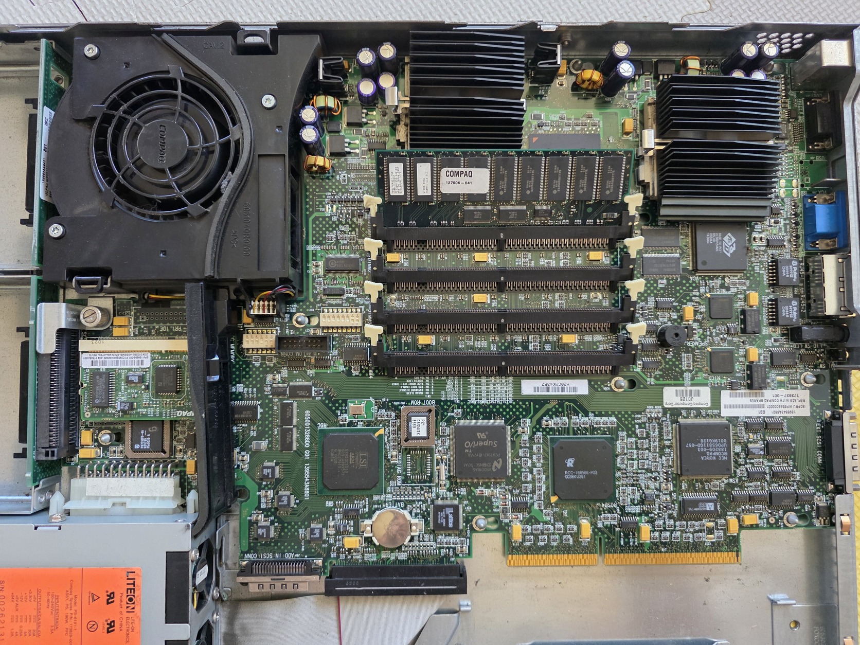 Kétprocesszoros Socket 370 Pentium 3 retro konfiguráció - HardverApró