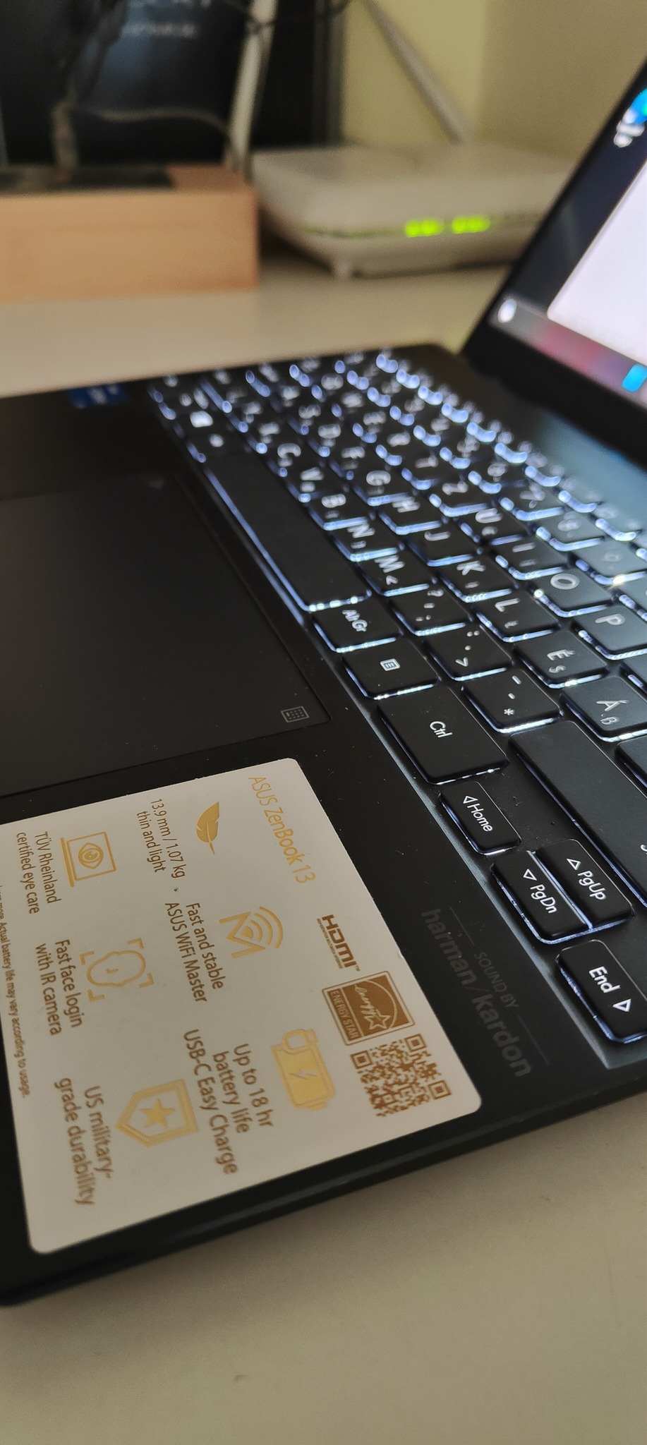 Asus Zenbook 13 UX325E Oled i5 11 gen - HardverApró
