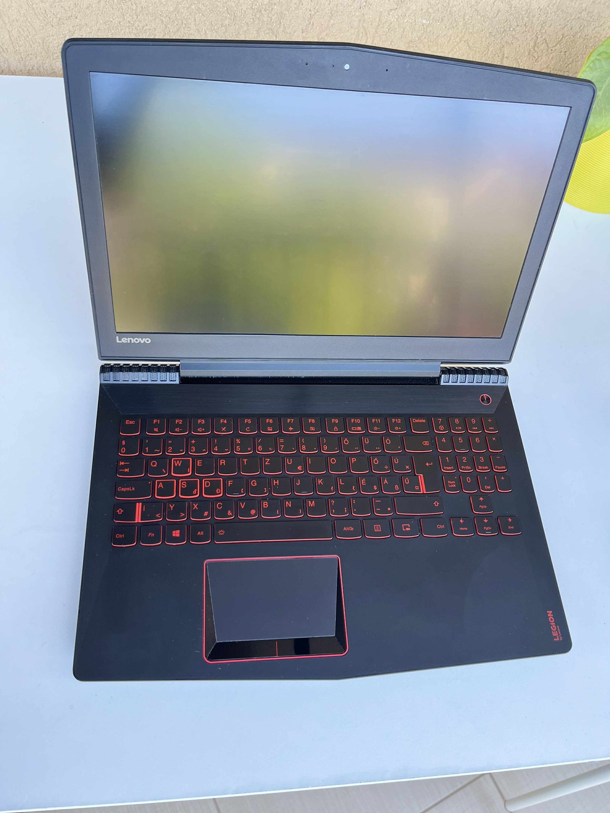 Lenovo Legion Y520 (belépő szintű "gamer" laptop) - HardverApró