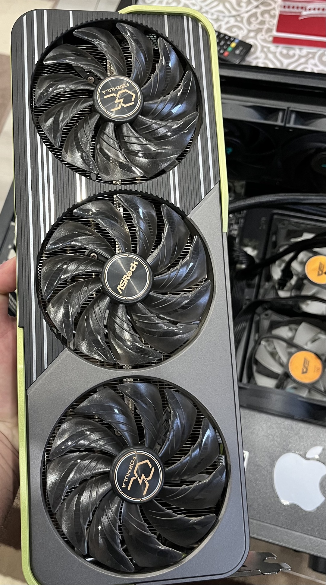 ASRock Radeon RX 6900 XT OC Formula 16GB (RX6900XT OCF 16G) Videokártya - HardverApró