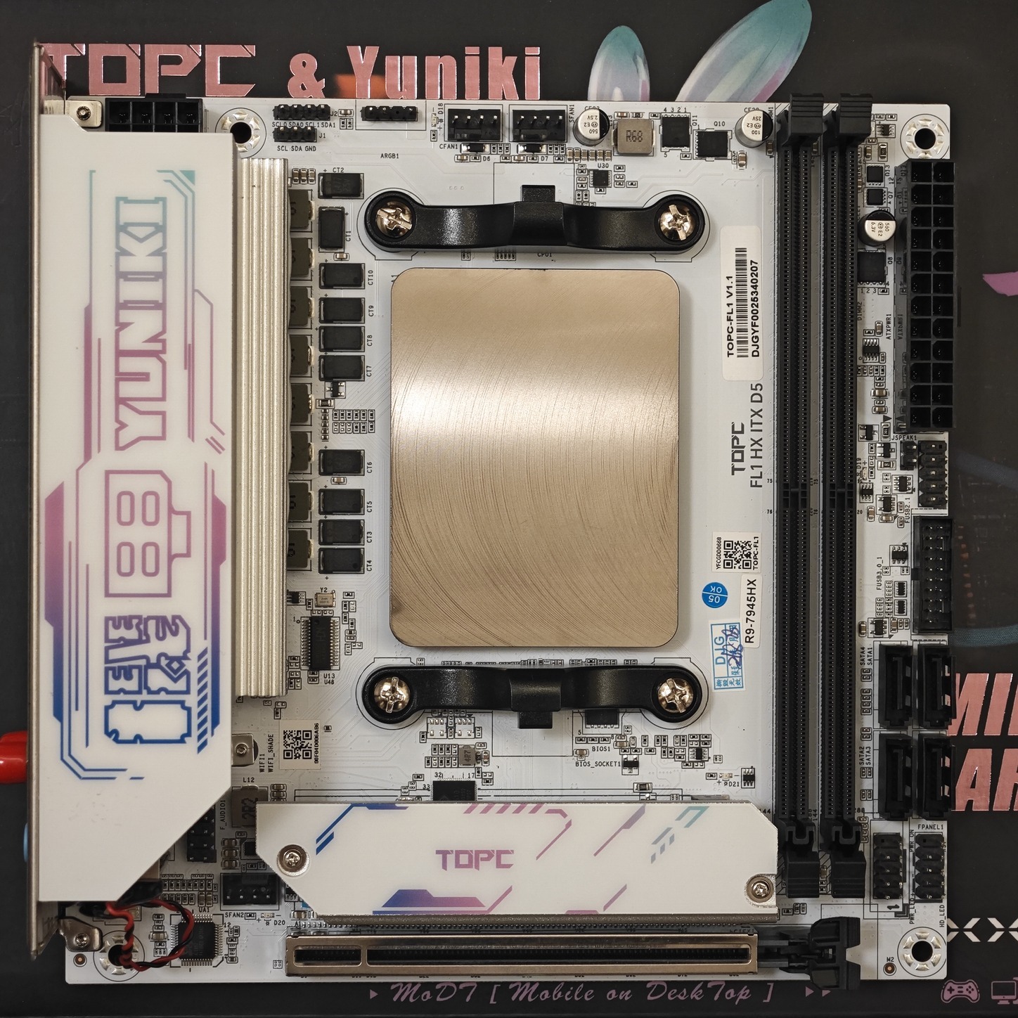 TOPC Ryzen 9 7845HX / 7945HX (12 / 16 mag, 64MB L3 Cache) + B650I ITX ...