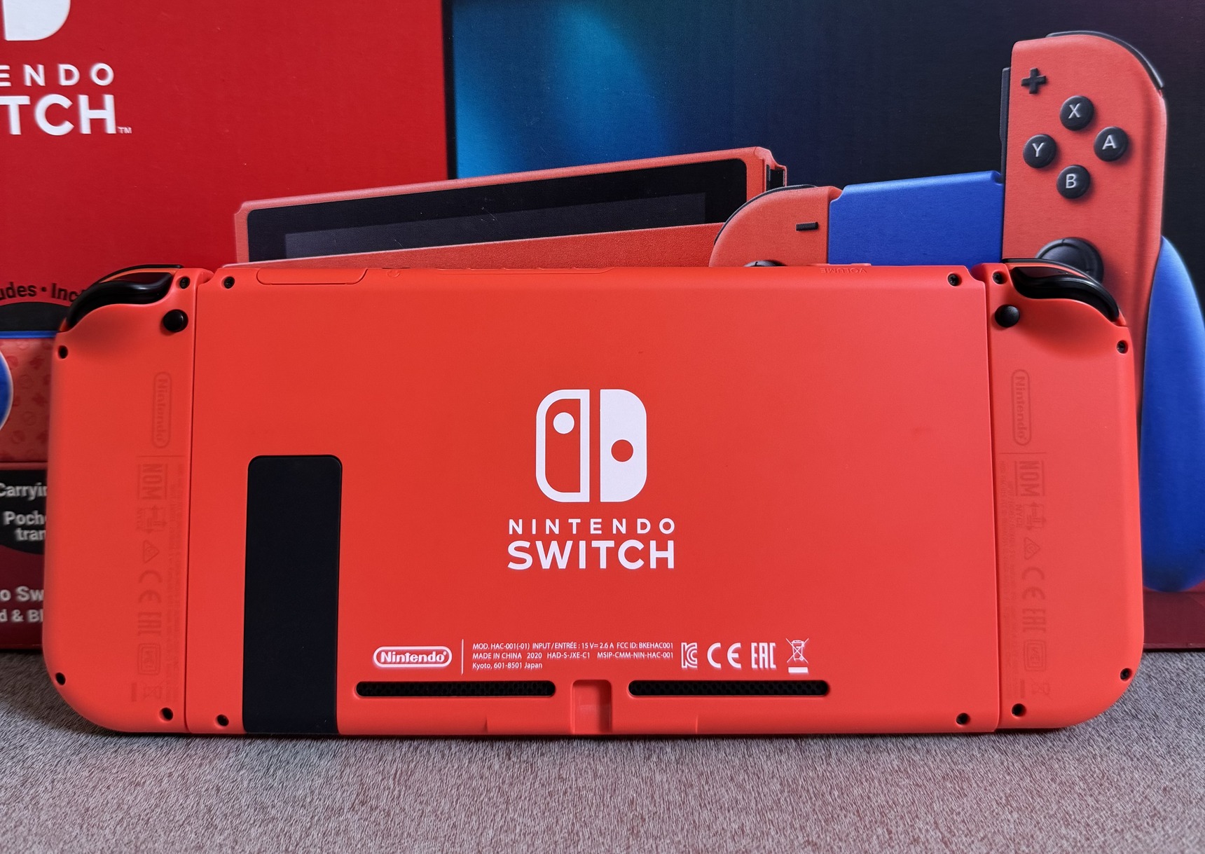 Gyűjtői állapotú Nintendo Switch V2 Mario Red & Blue Edition eladó ...