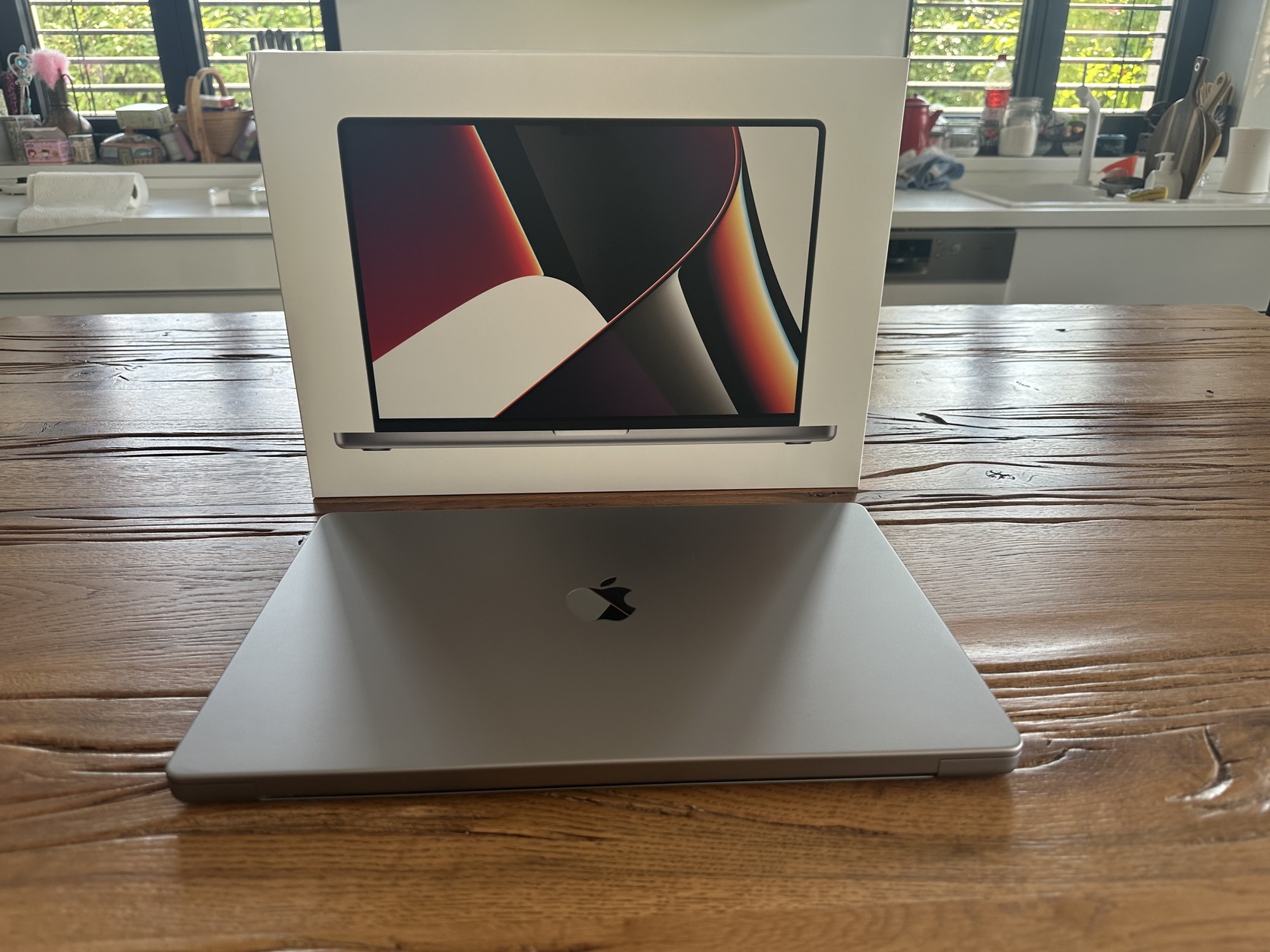 Apple Macbook Pro 16 - M1 MAX 10/32 64GB RAM 1TB HDD Asztroszürke - HardverApró