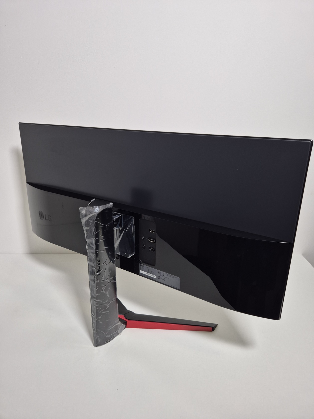 LG UltraWide 34UM69G-B IPS Monitor! 34" 2560x1080 / 75Hz / 5ms ...