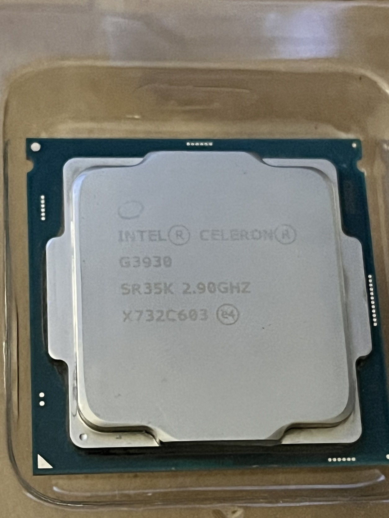 Eladó Intel Celeron G3930 processzor - HardverApró