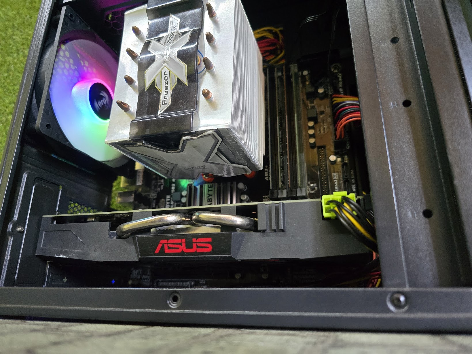Asztali PC , FX 8350 , RX 570 4GB , 16GB RAM , 120GB SSD , 500GB HDD ...