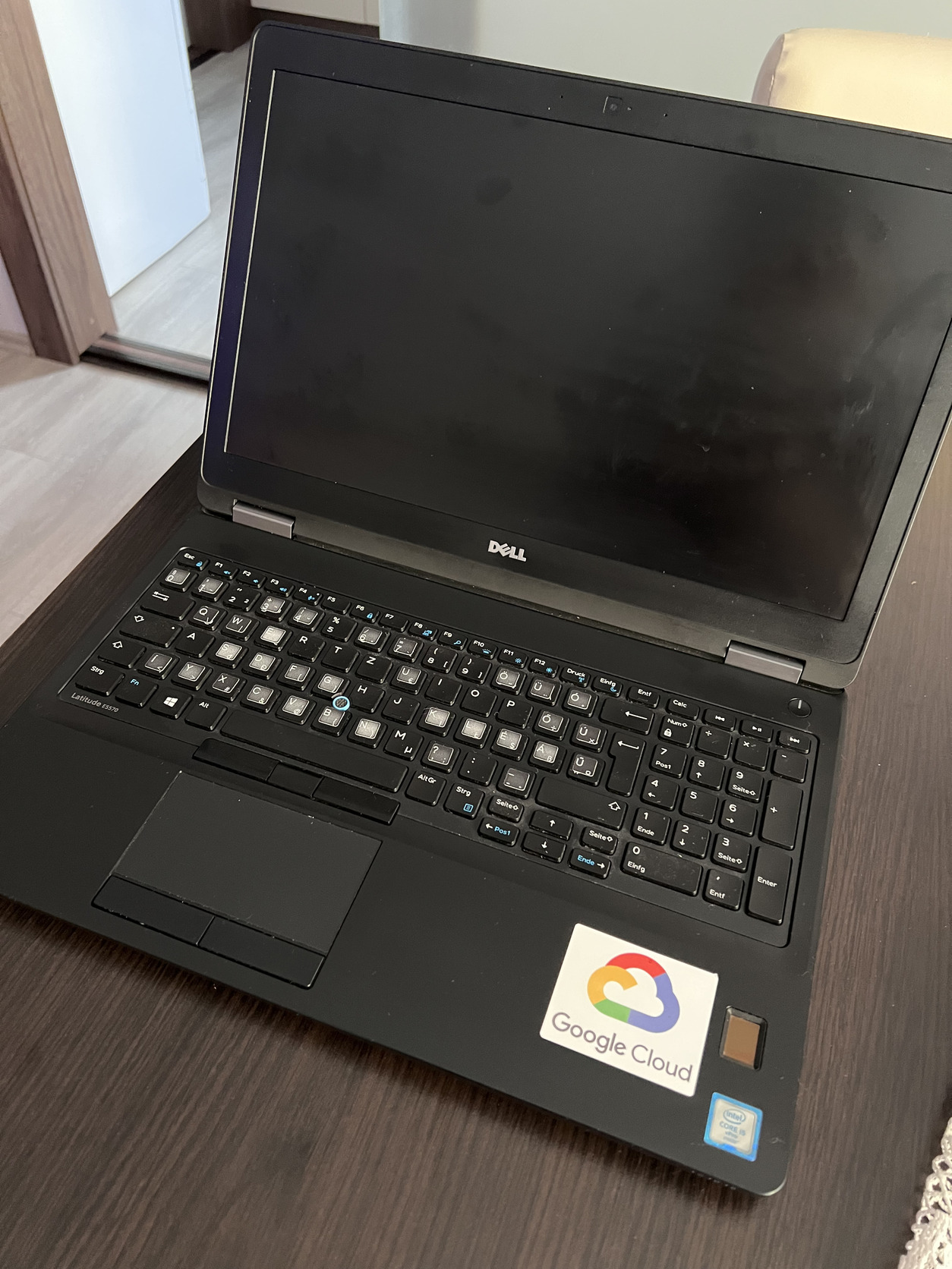 Dell Latitude E5570 - HardverApró