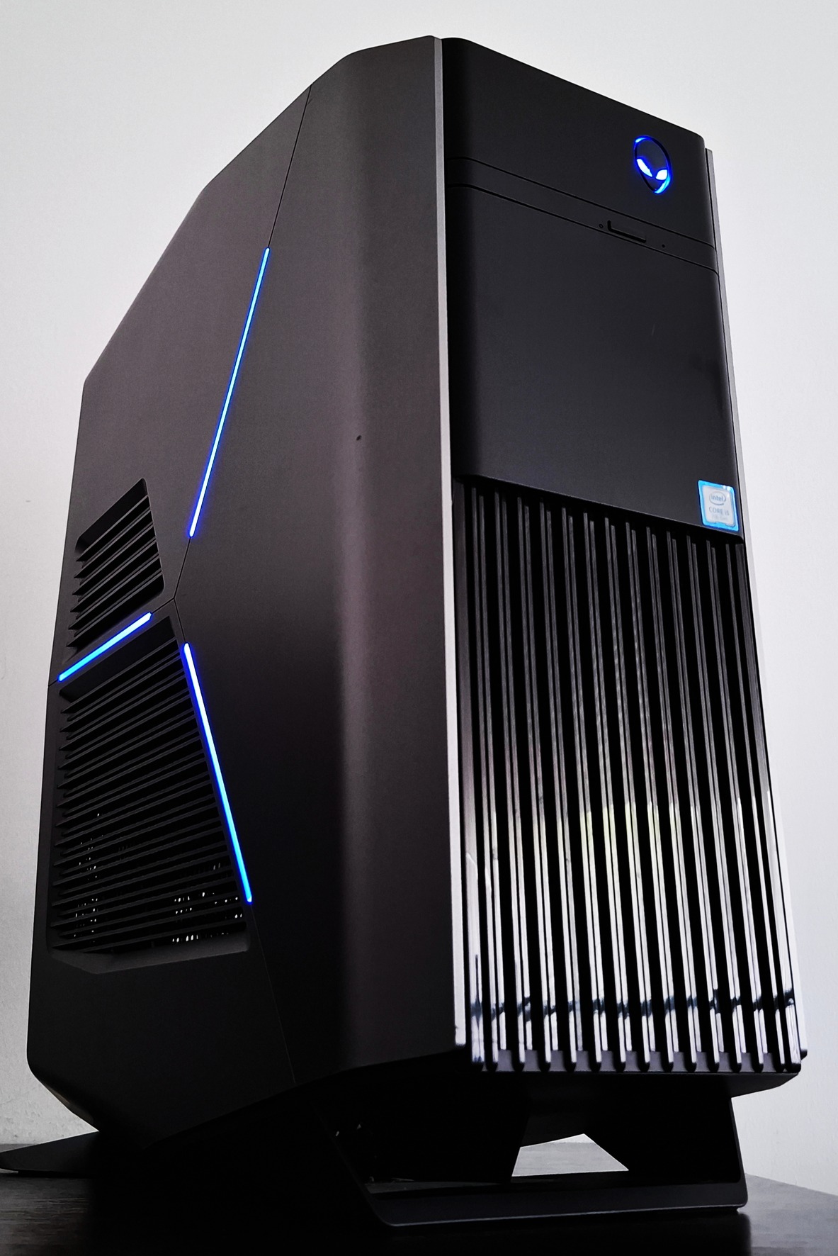 Alienware Aurora R6 GAMER PC! 32GB RAM/ i5-7400/ GTX 1060 6GB/ Wifi ...