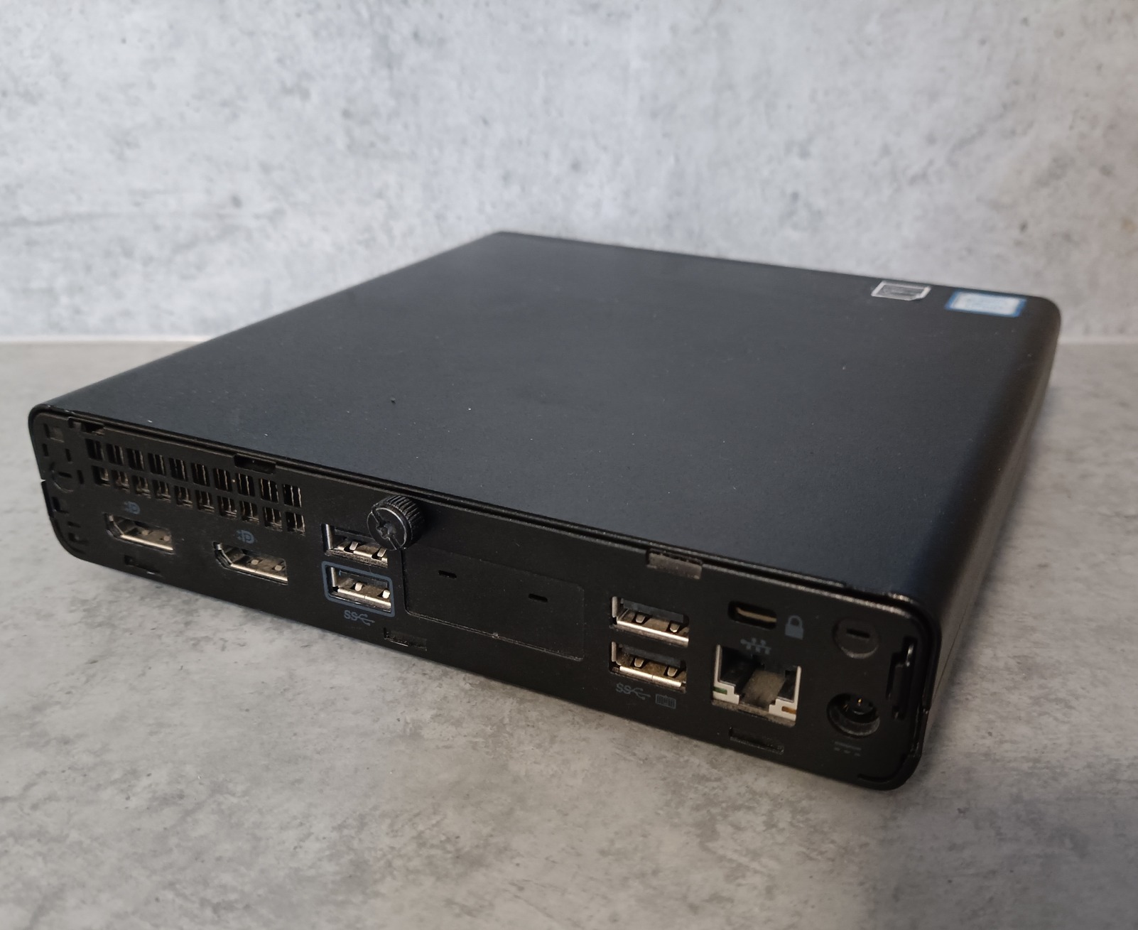 HP Prodesk 800 G4 / i5 8500T 9M Cache / 16 GB ram / 256 GB nvme SSD ...