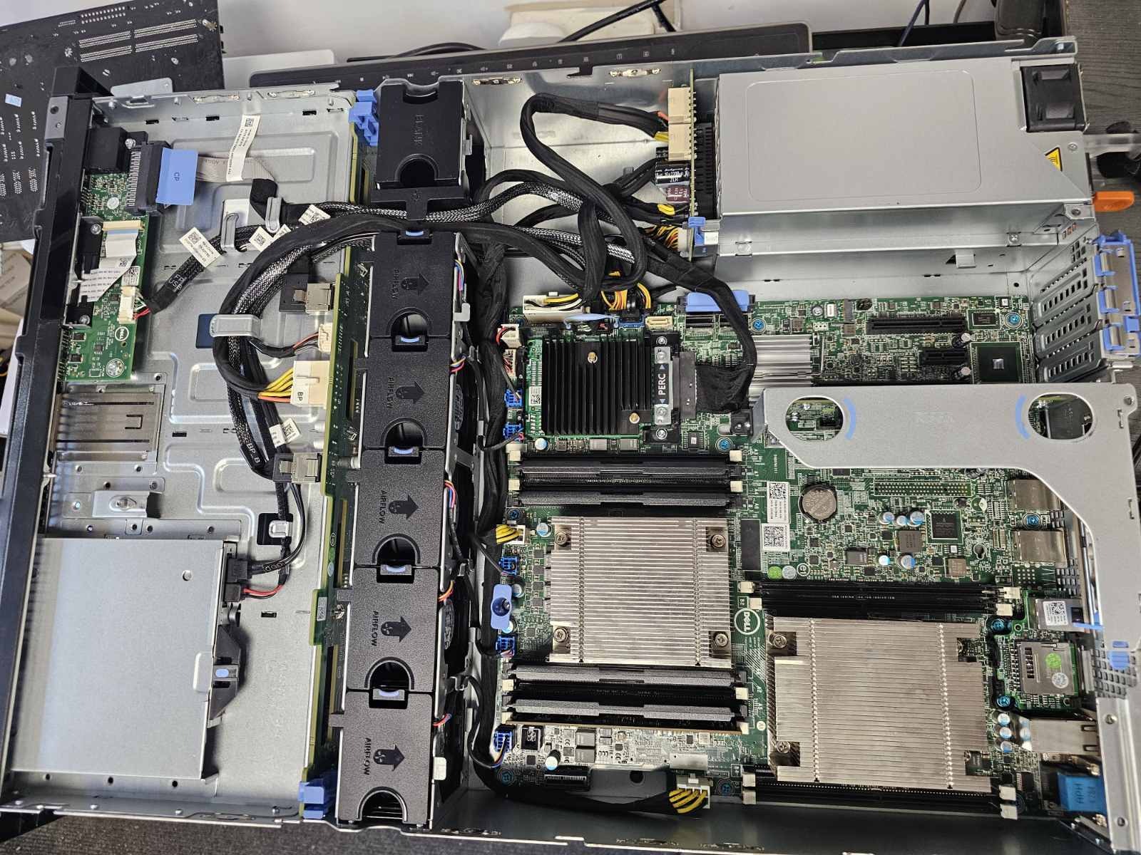 DELL PowerEdge R530 szerver, Xeon E5-2603 v3,iDRAC,4GB DDR4,PERC H330 ...