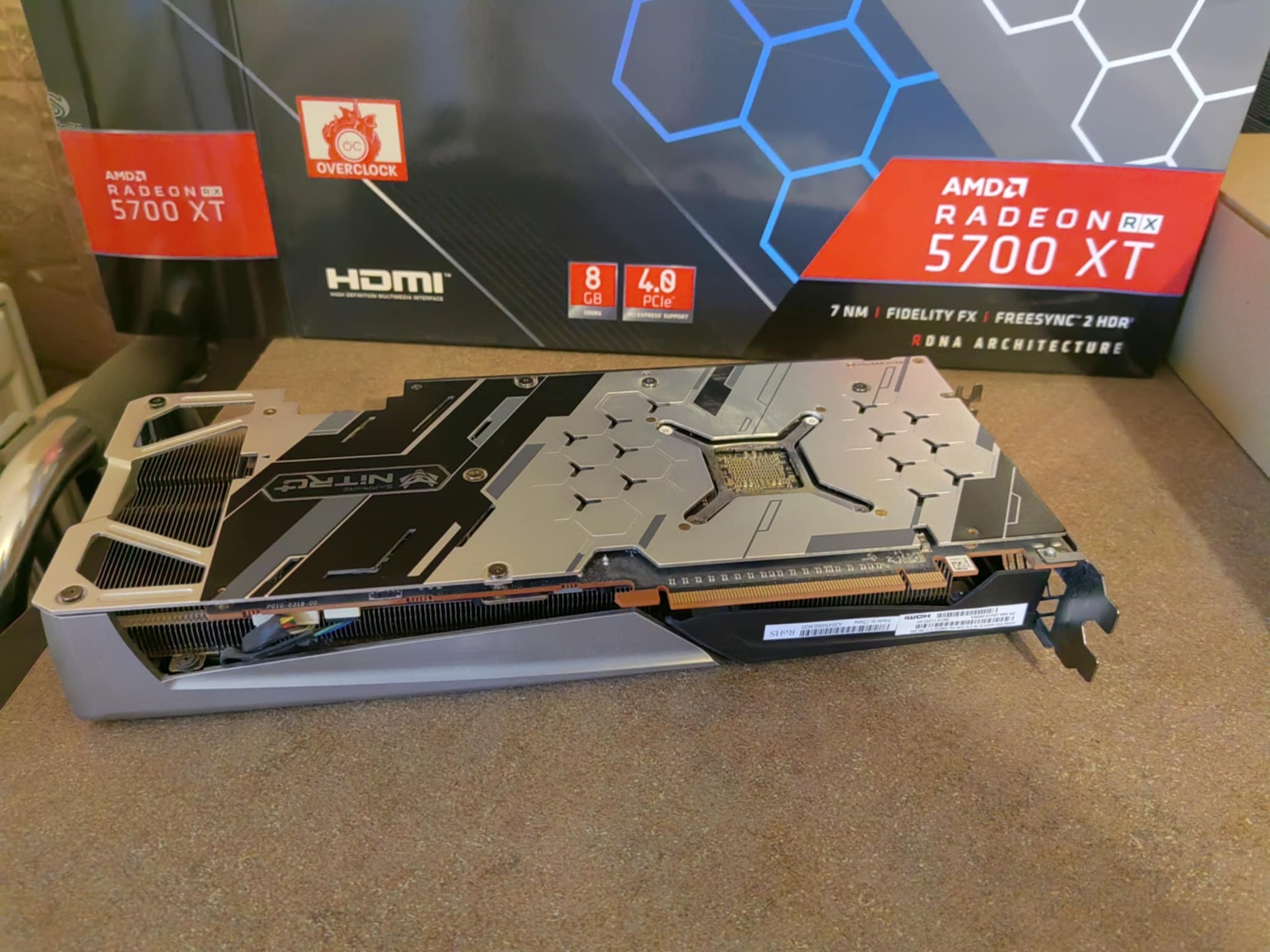 AMD Sapphire 5700 XT - HardverApró