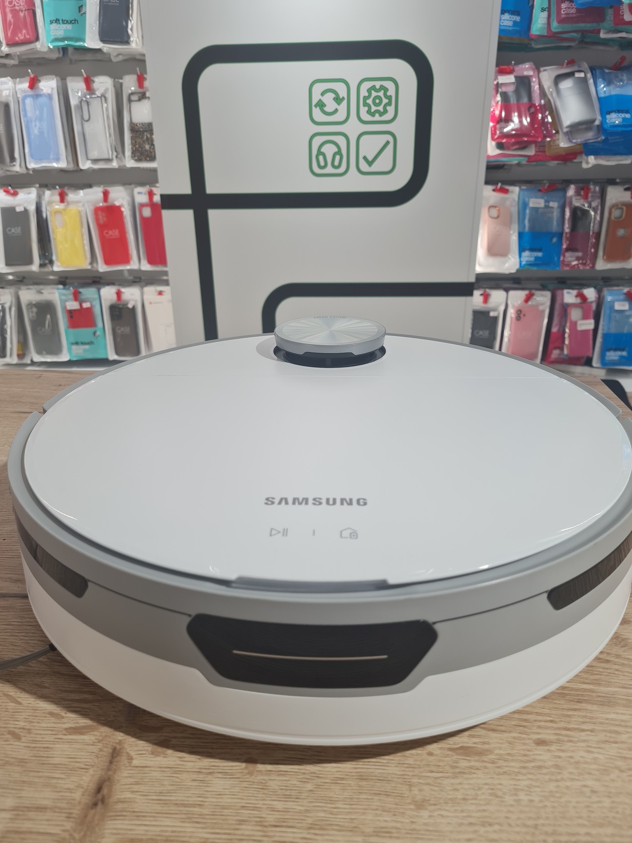 Samsung JET BOT Plus Robotporszívó LIDAR-scannerel - HardverApró