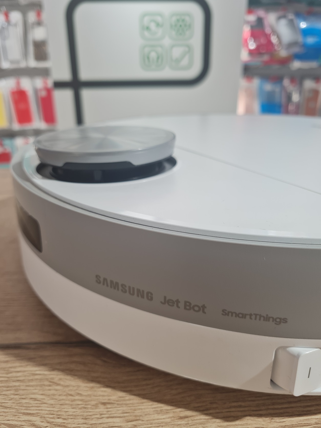 Samsung JET BOT Plus Robotporszívó LIDAR-scannerel - HardverApró
