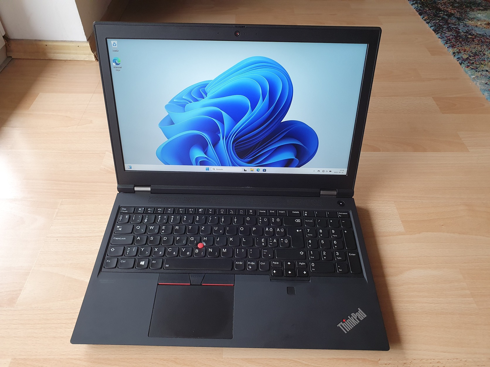 Lenovo ThinkPad P15 G2 (15,6") i5-11500H 32/1TB RTX A2000 4GB - HardverApró