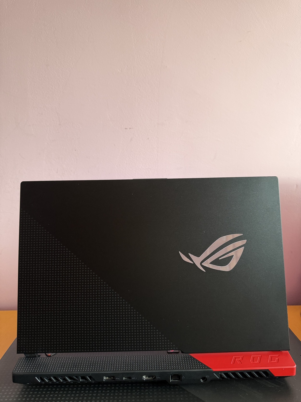 Dobozos Asus Rog Strix G513Q // Ryzen 9 5900HX // 32GB RAM // 1TB SSD ...