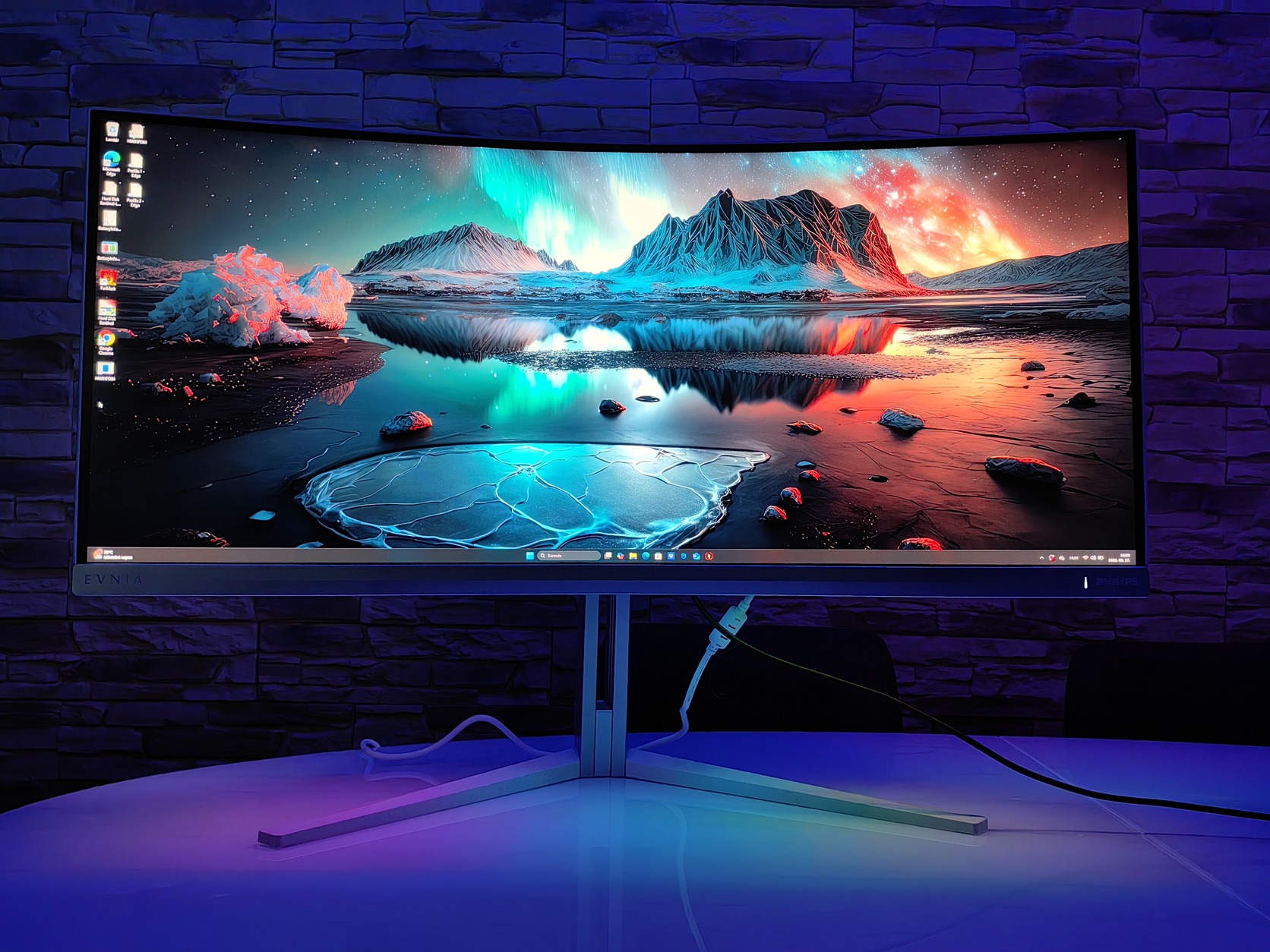 Philips Evnia Ultrawide Gamer Monitor!34"/3440x1440/Mini LED/1400nit ...