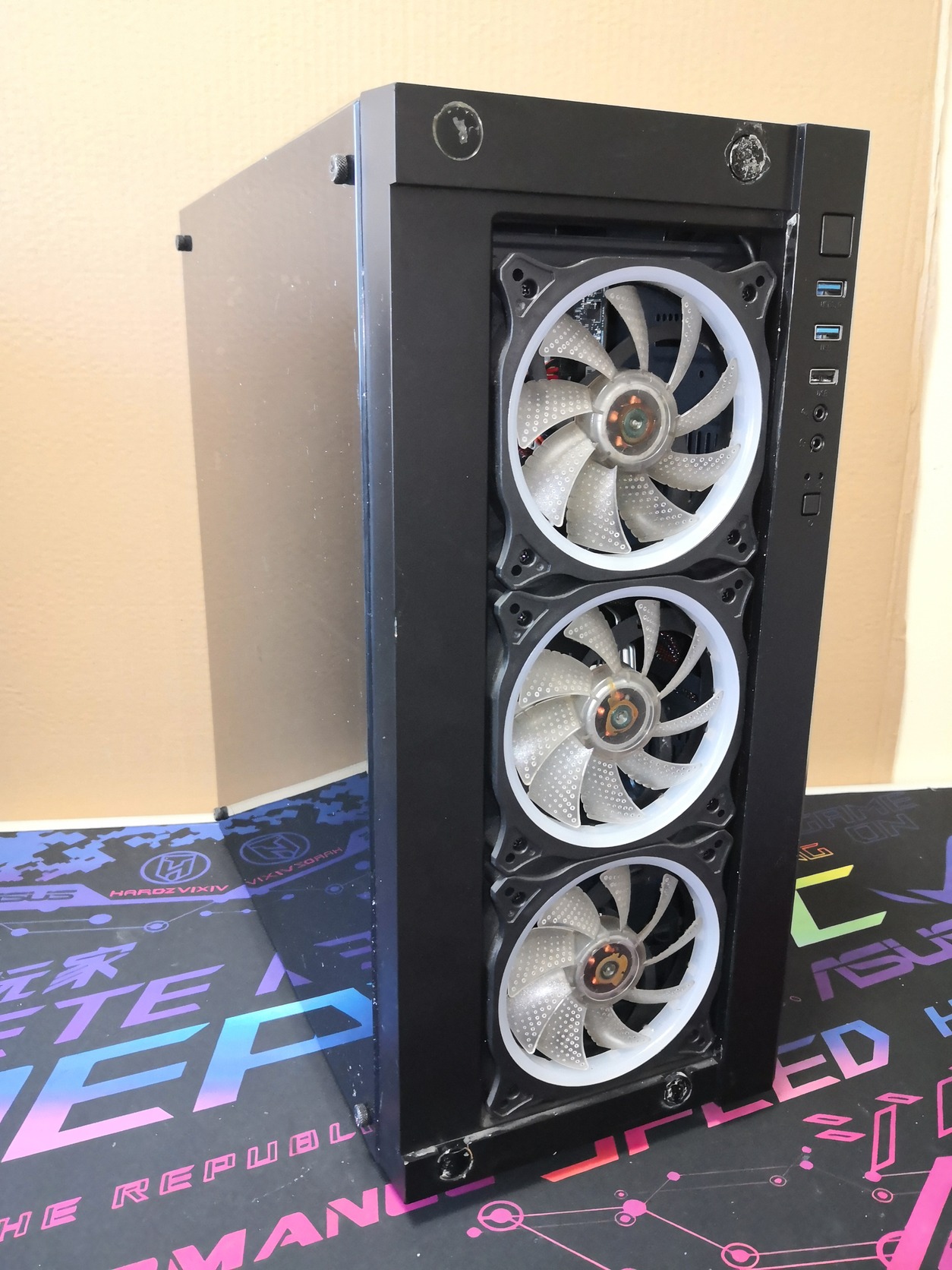 Dark Knight PC - MPG Z490, i5 10400f, 16Gb, RX 6700XT 12GB, 1Tb M2 SSD ...