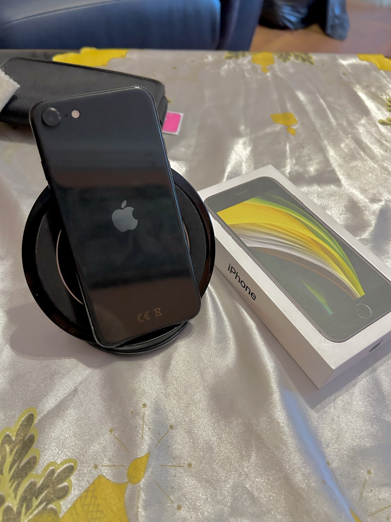 iPhone SE2 eladó - HardverApró