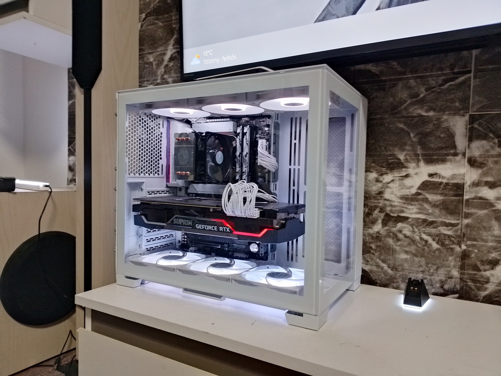 Lian Li O11 mini snow edition - HardverApró