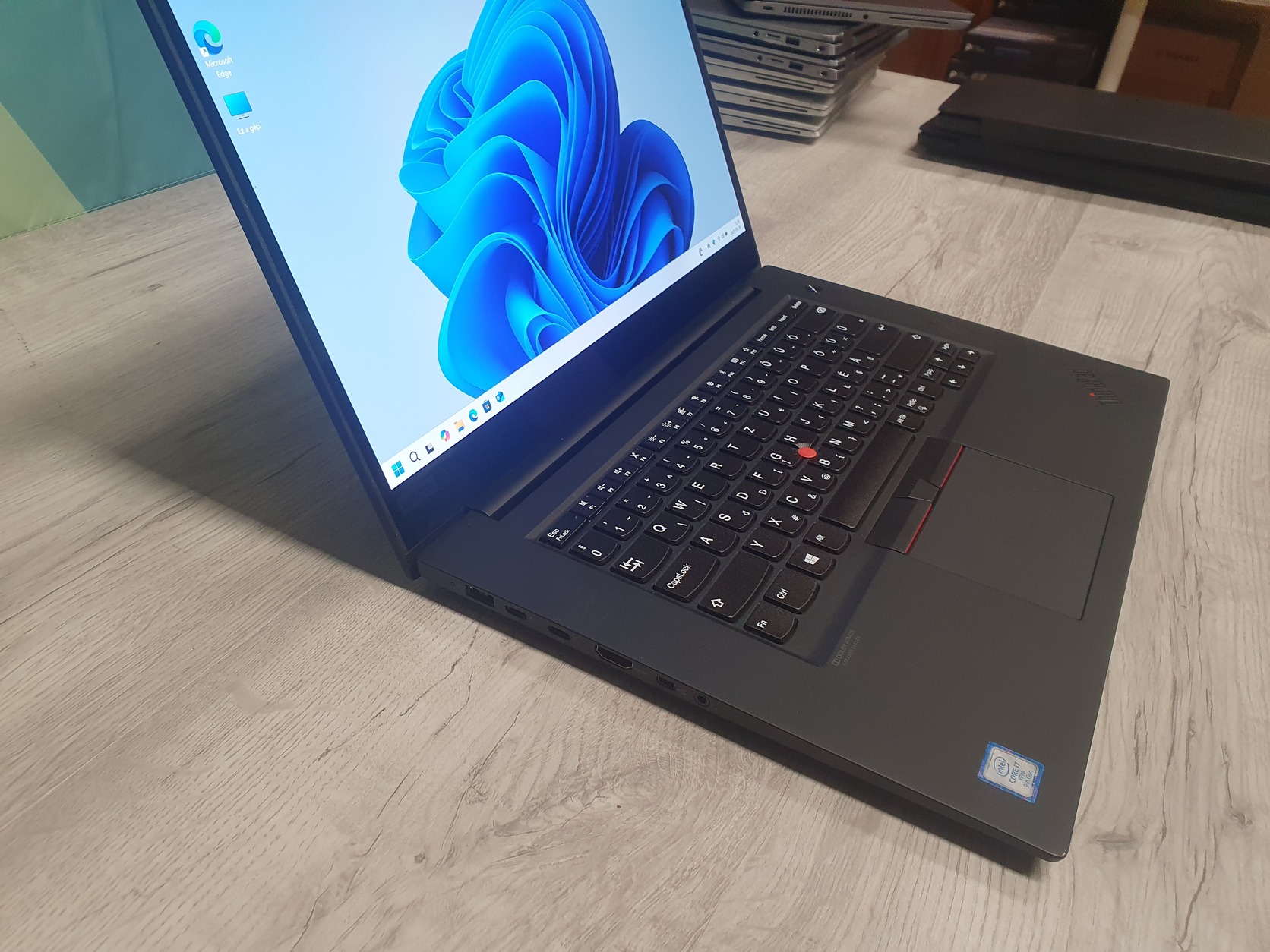Lenovo P1 Gen 2 Core i7 9850H Nvidia Quadro T2000 4Gb (1650) 4K Oled ...