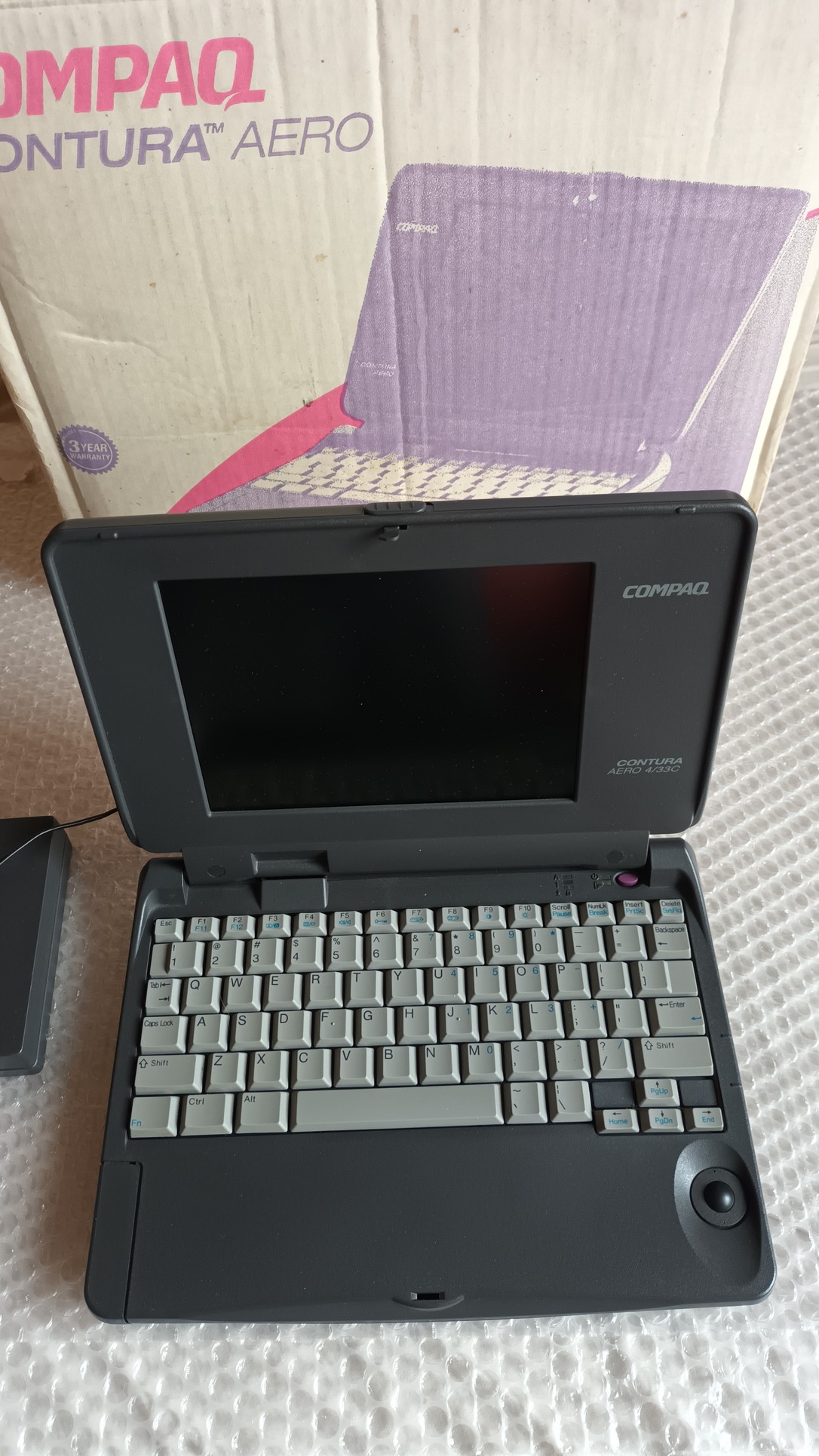 Compaq Contura Aero 4/33c "umpc" ritka gyönyörű darab, dokkolóval ...