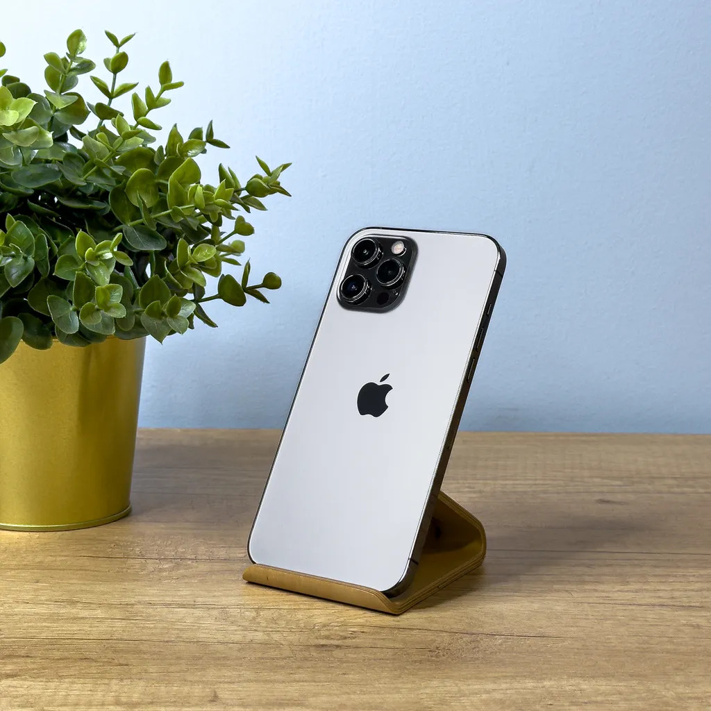 MacSzerez.com - iPhone 12 Pro / 256GB / Asztro / Új gyári akku ...