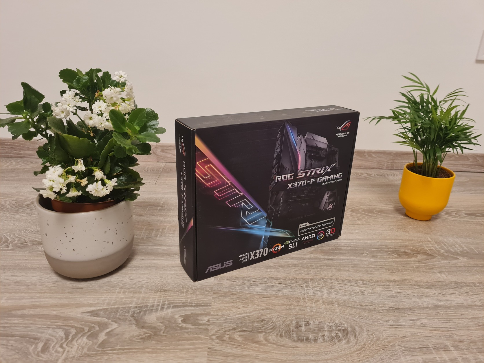 Asus Rog Strix Z-390-F Gaming alaplap - HardverApró