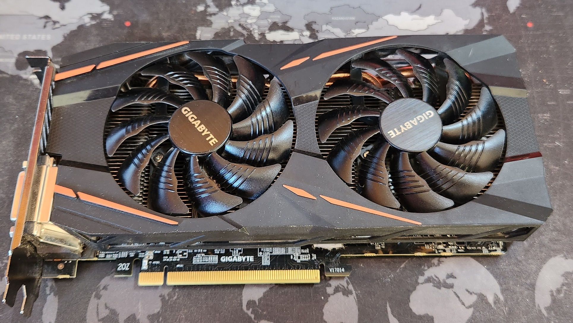 Gigabyte Radeon RX 570 GAMING 4G - HardverApró