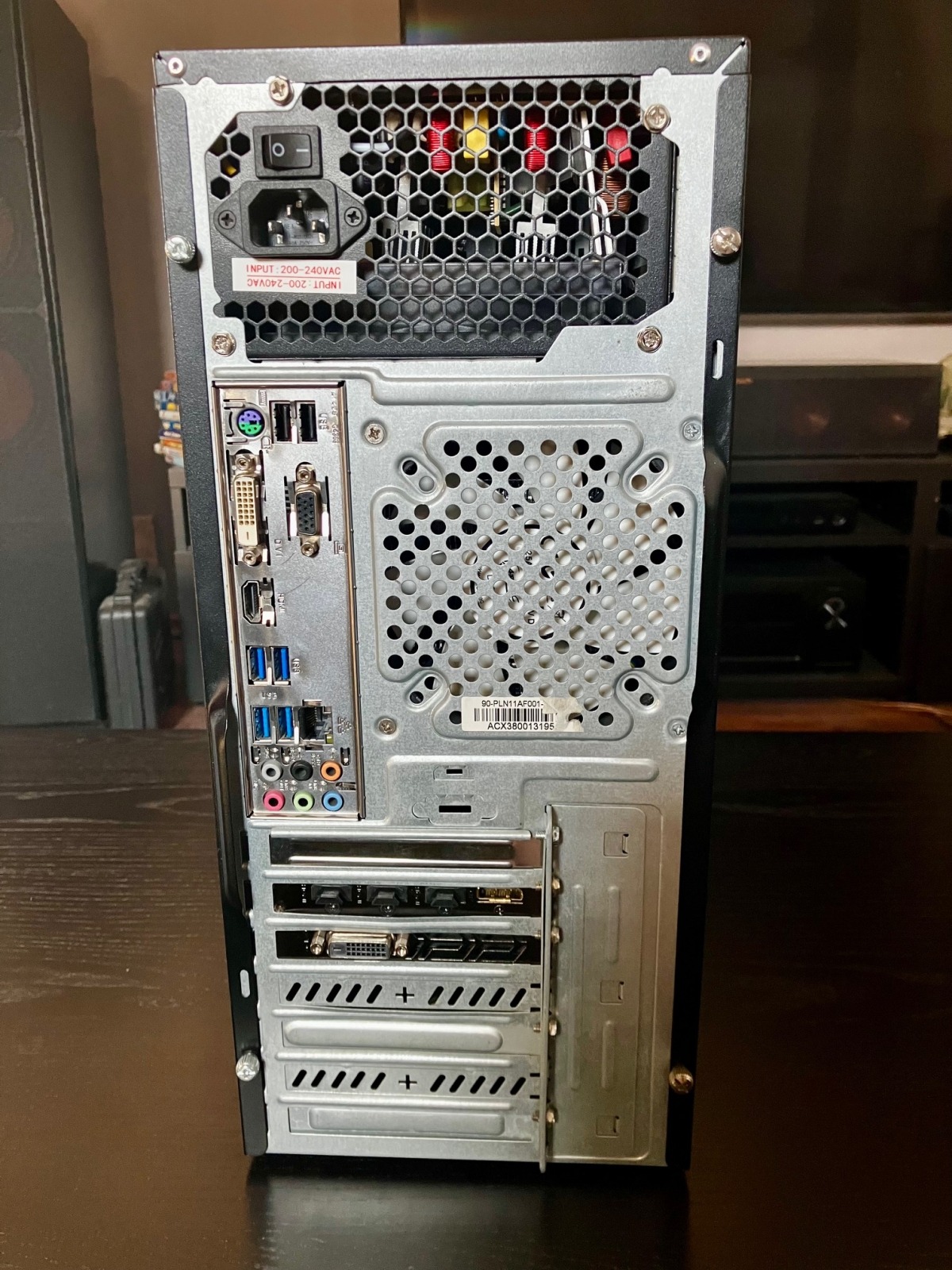 Komplett PC i5 4690K - GTX 1050Ti - 16GB RAM - HardverApró