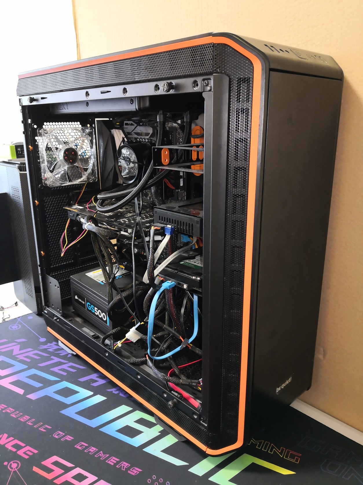 PC bontás - bequiet Dark Base 900, Corsair 500W, Maximus IX Hero, 7700k ...