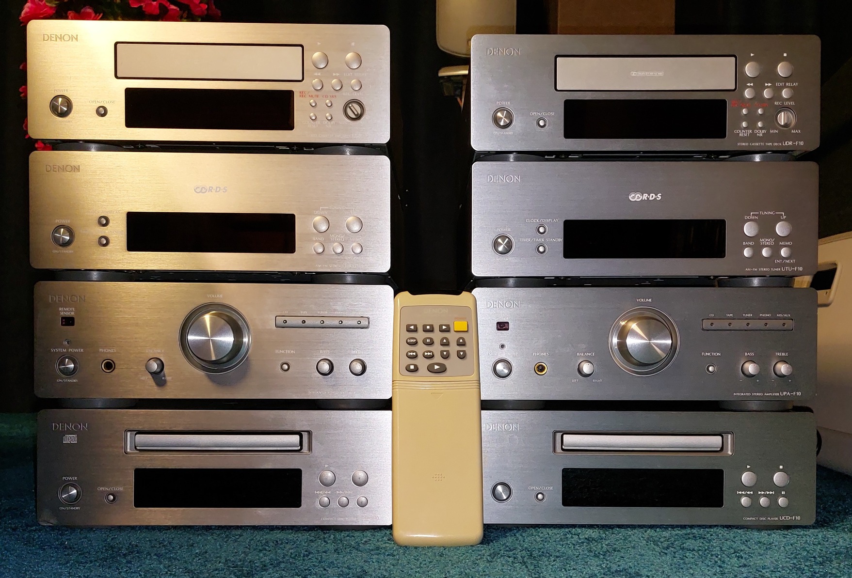 Denon F10 midi hifi, titán színű - HardverApró