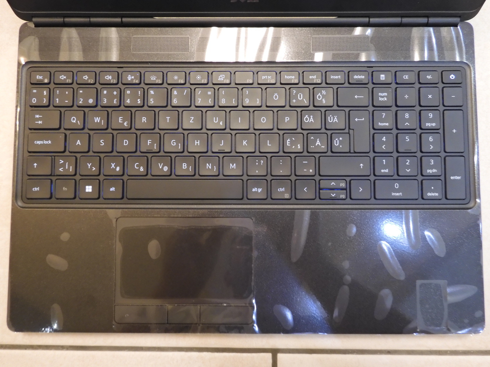 OHH! Dell Precision 7560 Tervező Vágó Laptop -70% 15,6 i9-11950H 64/1TB ...